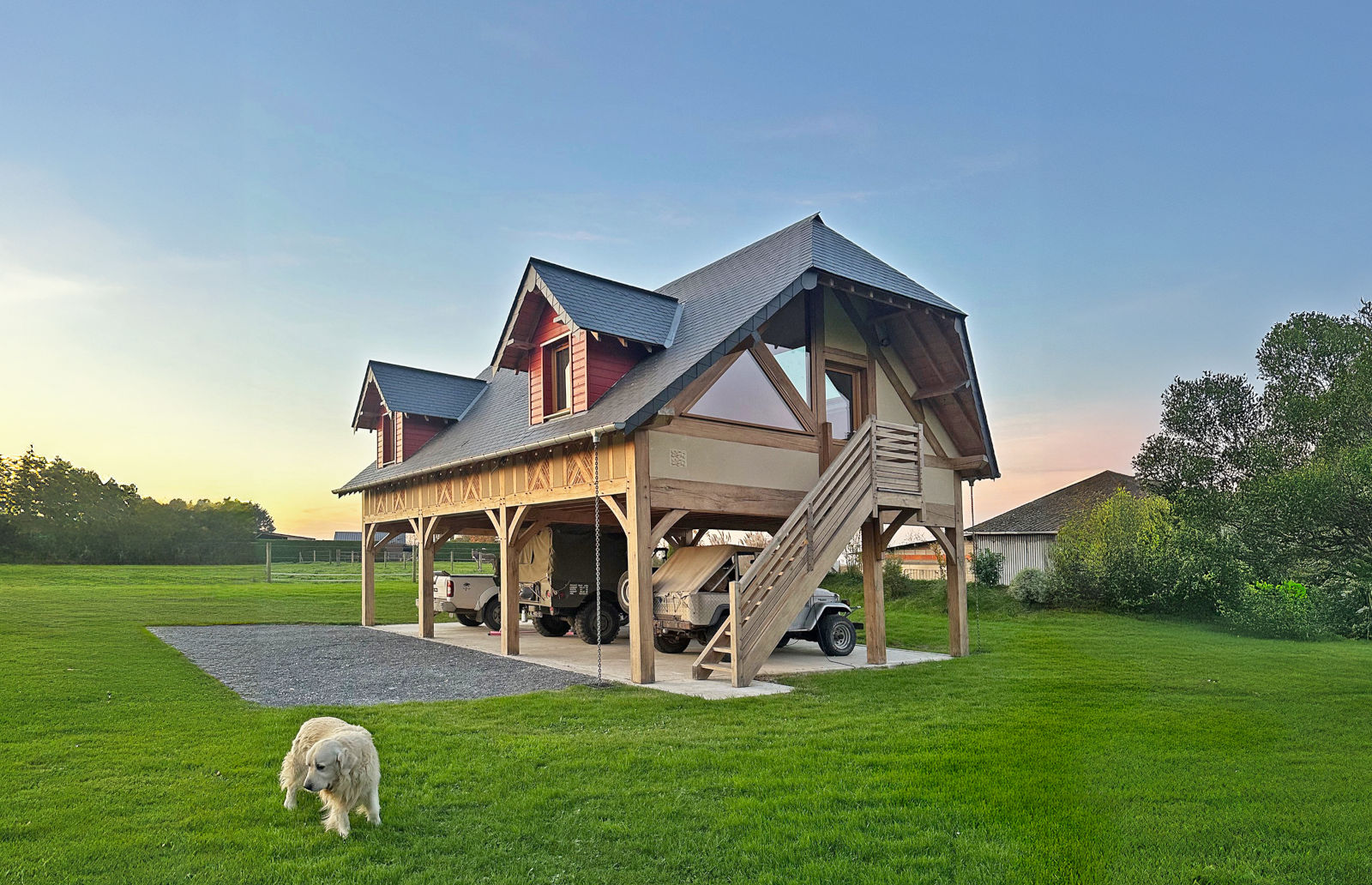 Charreterie avec rabagrain à colombage et lucarnes